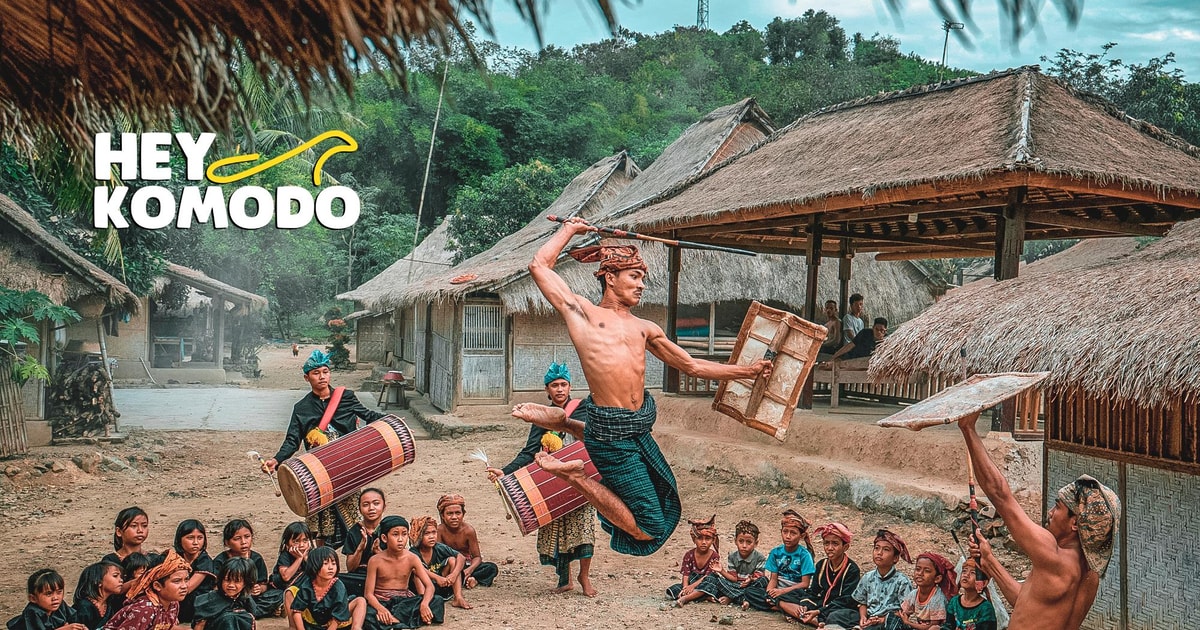 Lombok: Traditional Culture of Sasak & Beach Tour with Lunch | GetYourGuide