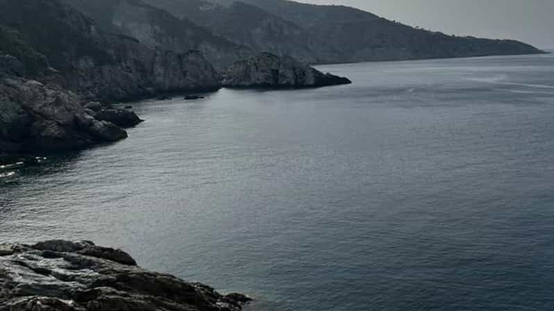 Skopelos: Mamma Mia Cliff Tour | GetYourGuide