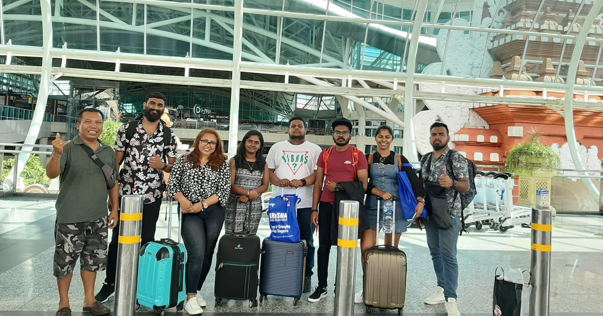 Ubud: Traslados privados al aeropuerto de Bali desde/hasta la zona de Ubud | GetYourGuide