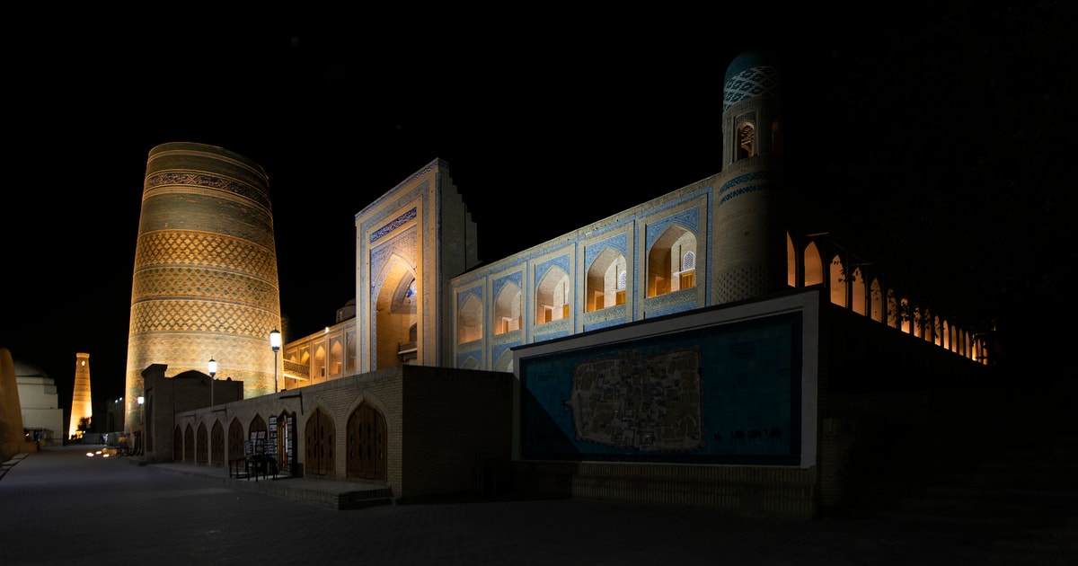 Tashkent: Guided City Tour at Night with Hotel Pickup | GetYourGuide