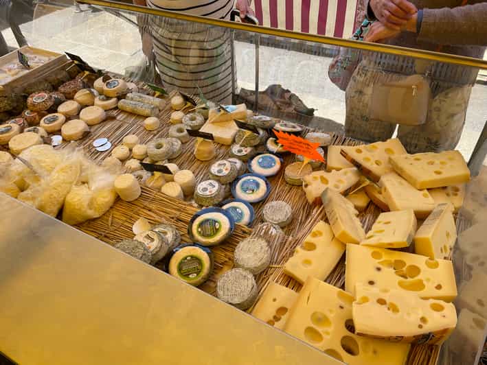 Versailles Palace Tour with Food & Wine Tasting | GetYourGuide