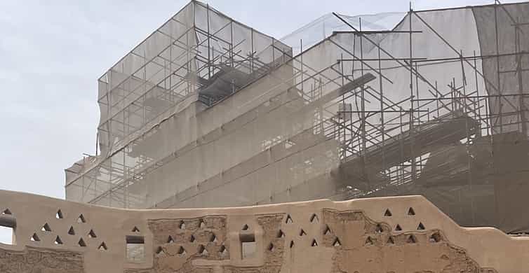 Diriyah Old Town : historical UNESCO site tour with dinner | GetYourGuide