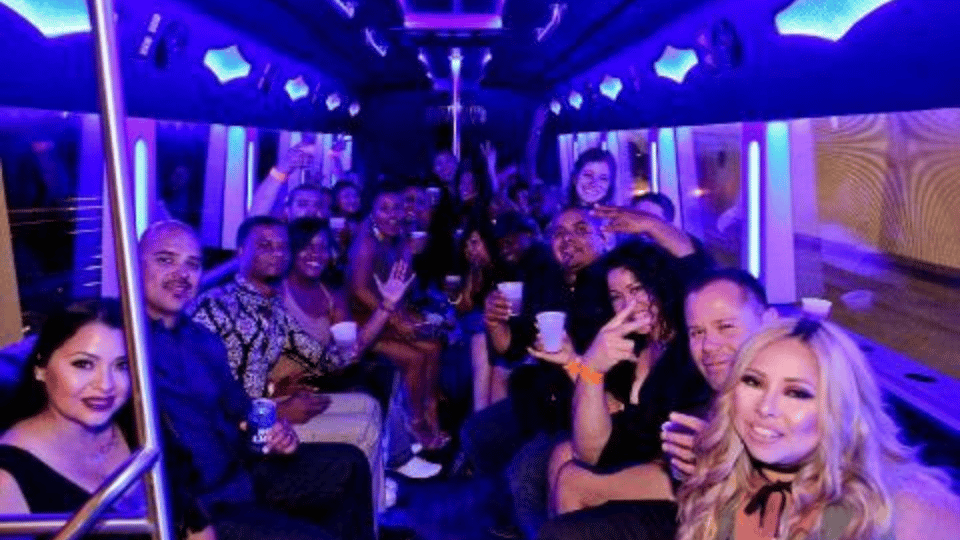 Las Vegas: Private Party Bus Tour Of Vegas Strip w Champagne | GetYourGuide
