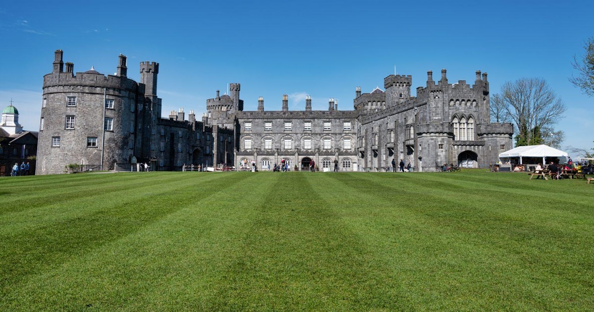 Recorrido por el Encanto Artístico y las Historias Ocultas de Kilkenny ...