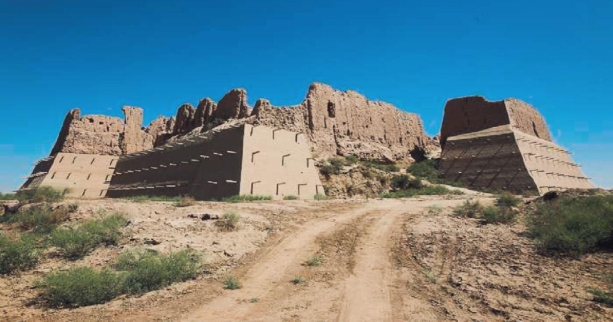 Excursión de un día desde Khiva a Cinco Fortalezas Antiguas | GetYourGuide
