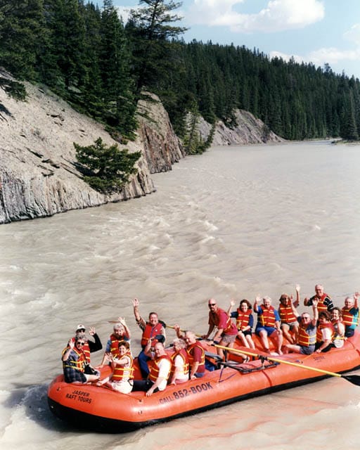 Jasper: Jasper National Park Easy 2-Hour Rafting Trip | GetYourGuide