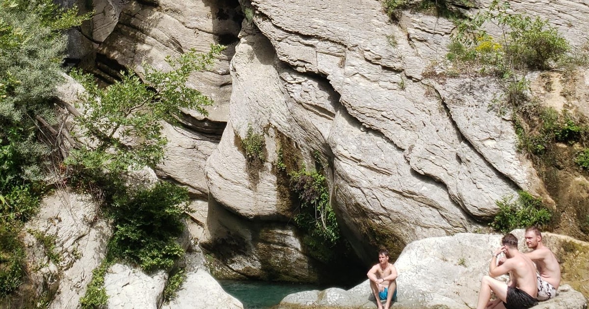 Da Berat alla cascata di Bogova | GetYourGuide
