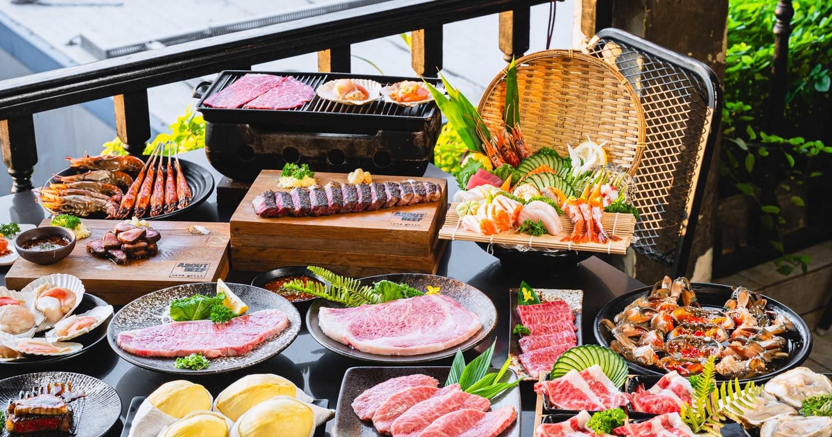 Bangkok: Over Beef Lava Grill Buffet Arrangement | GetYourGuide