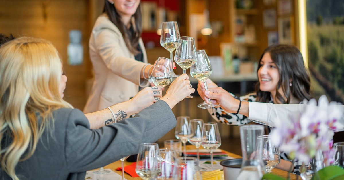 Valdobbiadene: Prosecco Tasting Experience | GetYourGuide