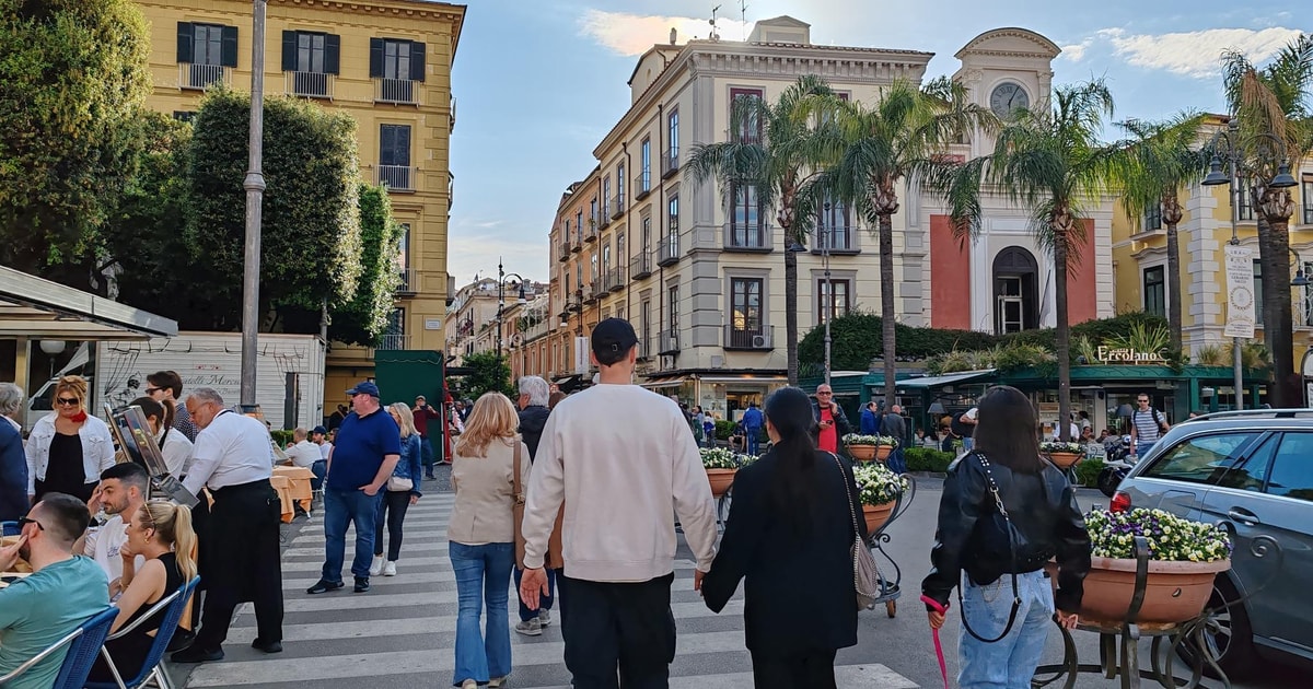 Sorrento: tour artístico, degustaciones gratuitas y restaurante de ...