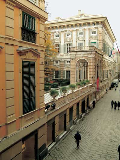 Genoa: 2-Hour Guided Walking Tour of the Historical Center | GetYourGuide