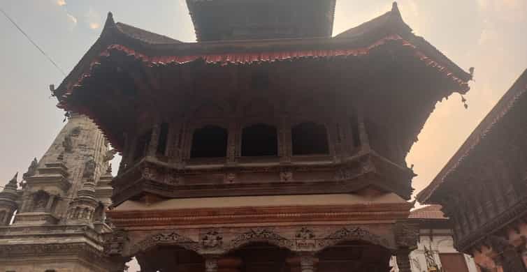 Bhaktapur Sightseeing with Nagarkot Sunset Tour | GetYourGuide