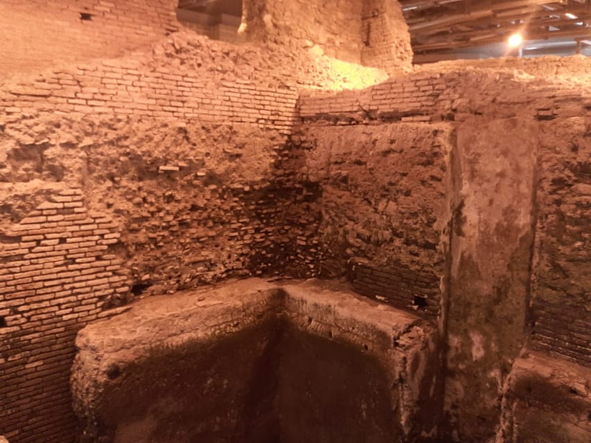 Roma: Visita Privada a Pie de la Ciudad Subterránea Oculta | GetYourGuide
