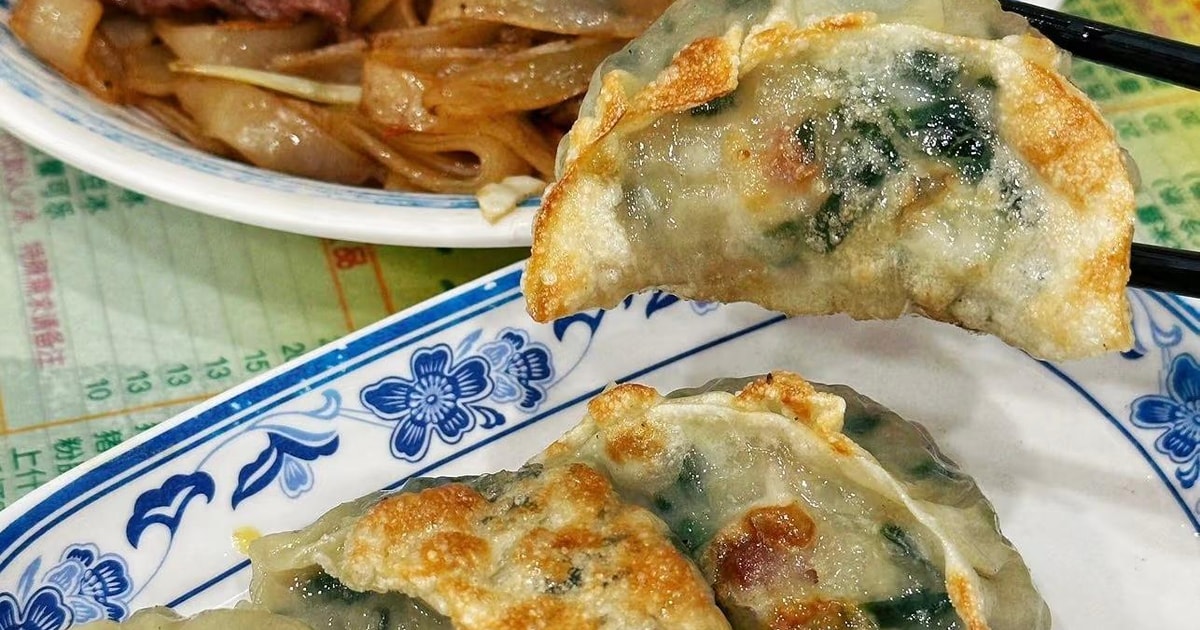Guangzhou: Food and Highlights Small Group Tour | GetYourGuide