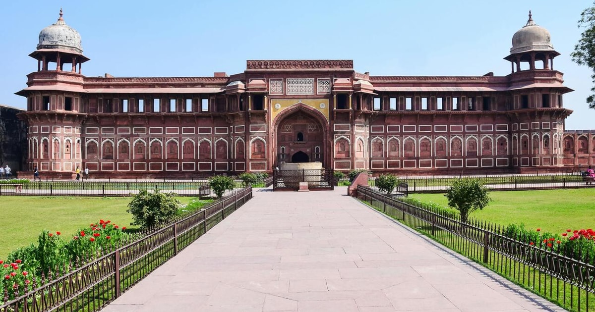 Agra: Agra Fort Skipe-the-Line Entry Ticket | GetYourGuide