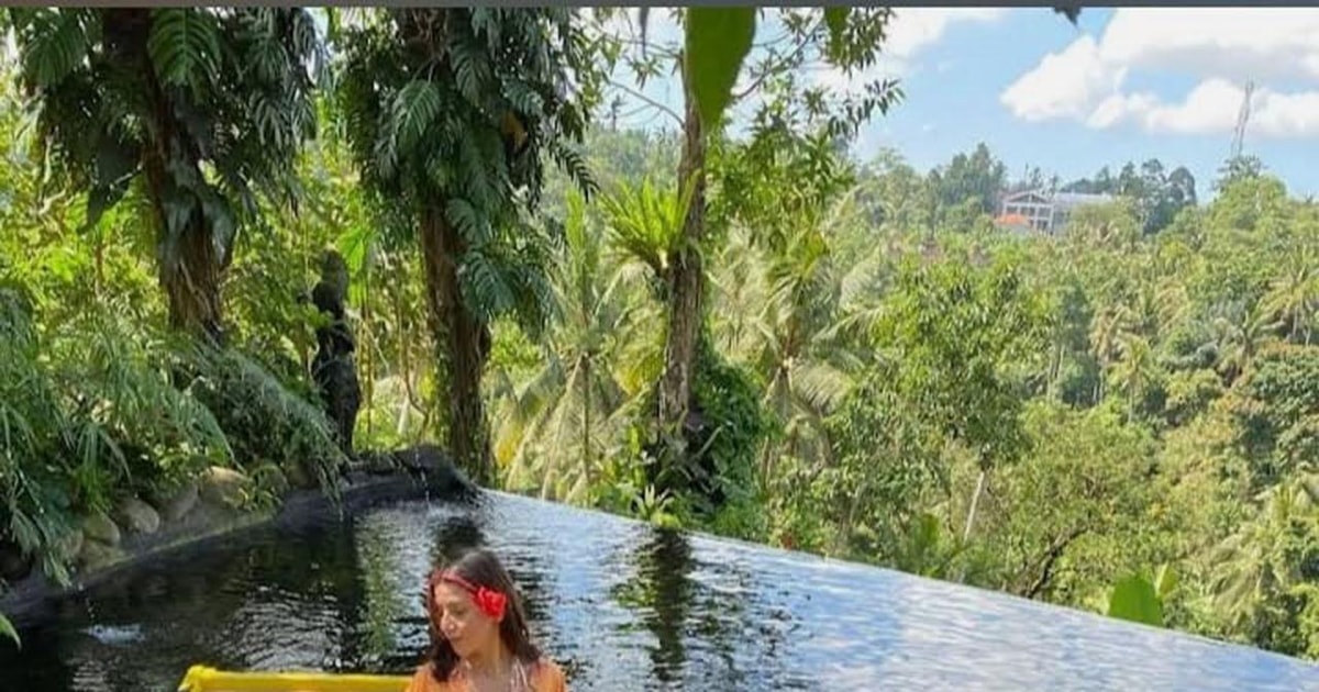 Bali: schommel in de natuur en ontspannende koikarpersboot met optie ...