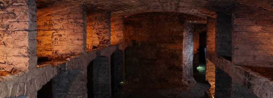 Edinburgh Vaults, Edinburgh - Book Tickets & Tours | GetYourGuide