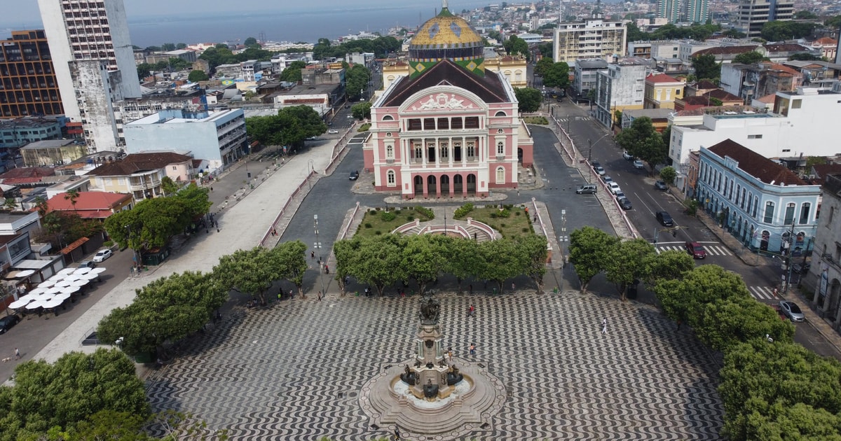 Manaus: Visita guiada a pie por el Centro Histórico | GetYourGuide