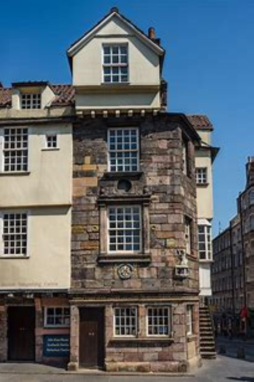 Edinburgh: The Mary Queen of Scots Guided Walking Tour | GetYourGuide