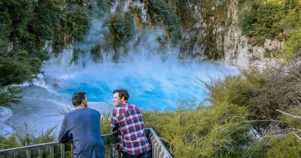 Vanuit Rotorua: WAIMANGU VOLCANISCHE VALLEY Halve DAG Tour | GetYourGuide