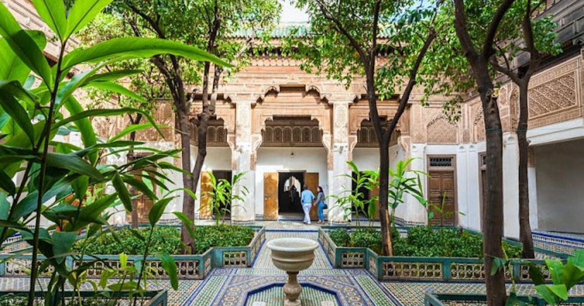 Marrakech: Saadian Tombs, Souk and Medina Tour, Bahia Palace | GetYourGuide