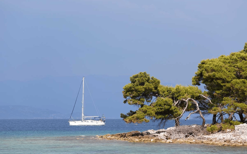 Blue Lagoon & Trogir Boat Tour from Split | GetYourGuide