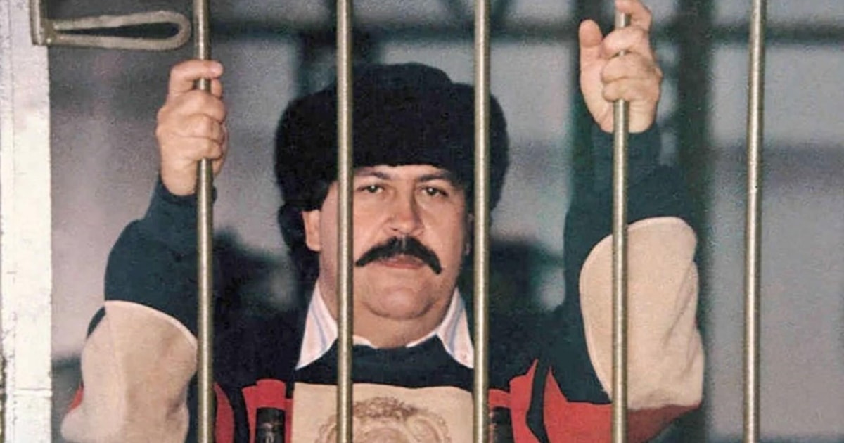 Medellín: Pablo Escobar Tour And His Real Story | GetYourGuide