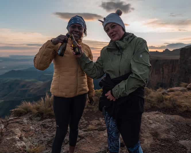 Drakensberg: 2-Day Amphitheatre Hike from Johannesburg | GetYourGuide
