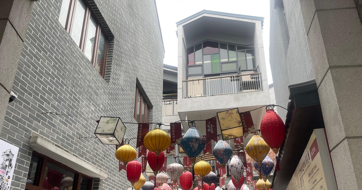 Guangzhou: Walking Tour of Xiguan Ancient Town | GetYourGuide