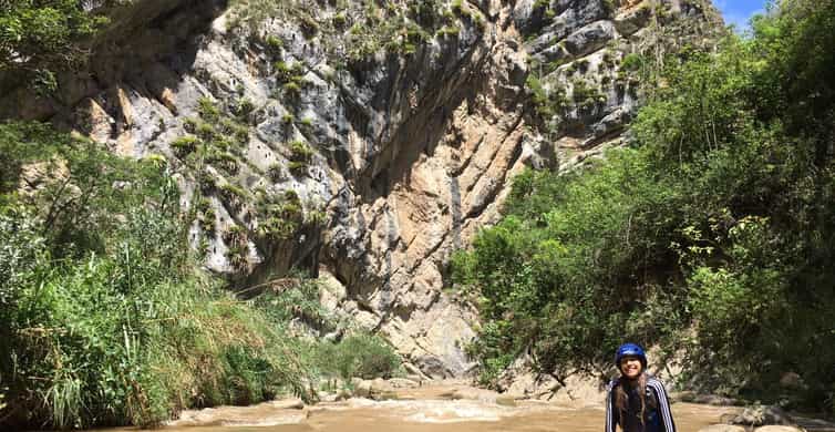 Rafting en el río Utcubamba, cerca de la catarata de Gocta, Amazonas ...
