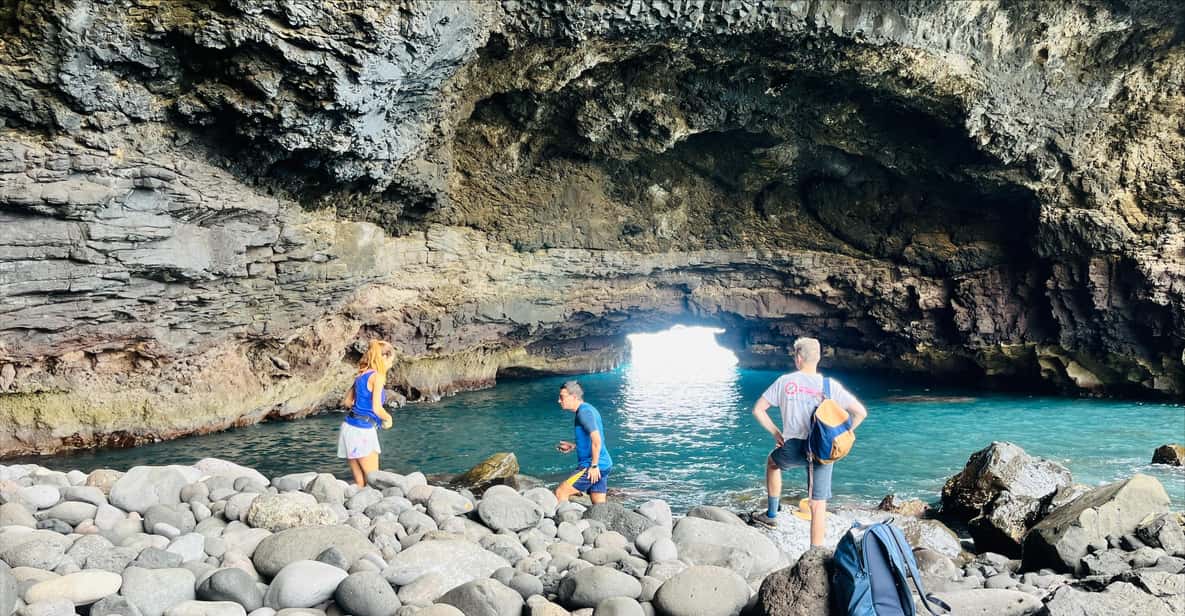 Wandelen naar de grot van Aguas Belas | GetYourGuide