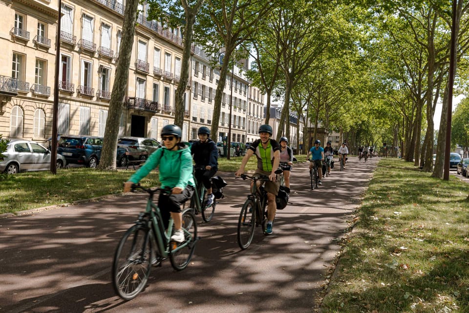 Paris: Versailles Palace & Queen Hamlet E-Bike Tour | GetYourGuide