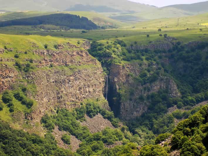 Nizza Dashbashi: Georgiens verborgenes Juwel Expedition | GetYourGuide