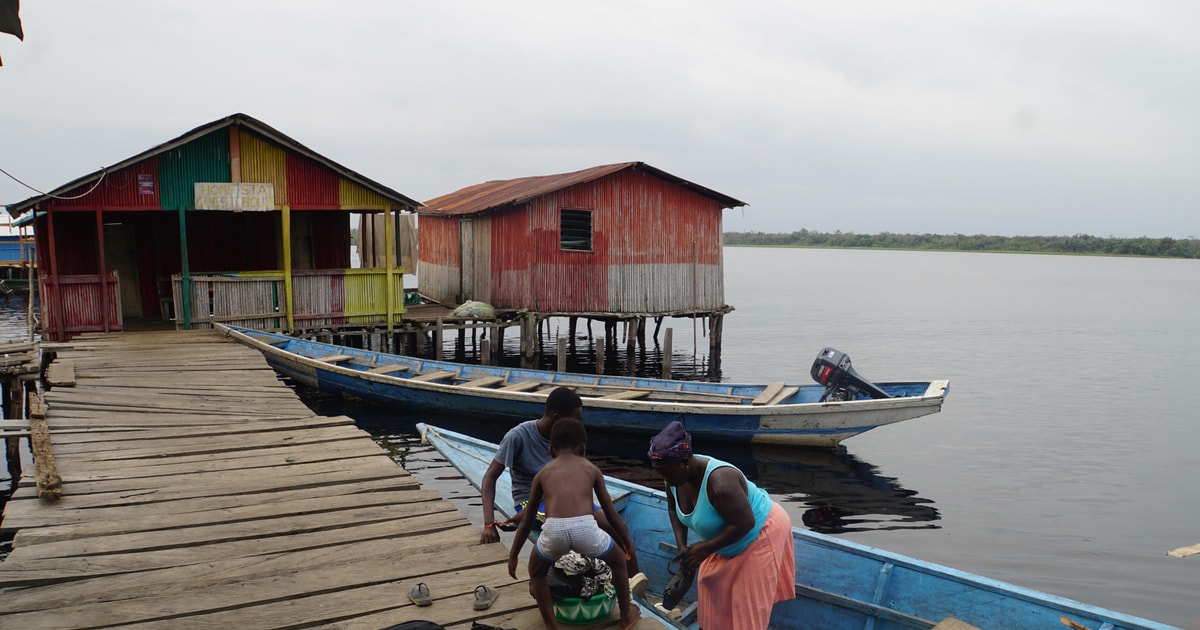 Jednodniowa wycieczka z Cape Coast do Nzulezo, wioski na palach ...