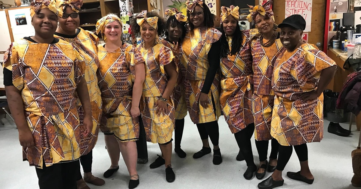 Spring Valley: Traditional West African Dance Class | GetYourGuide