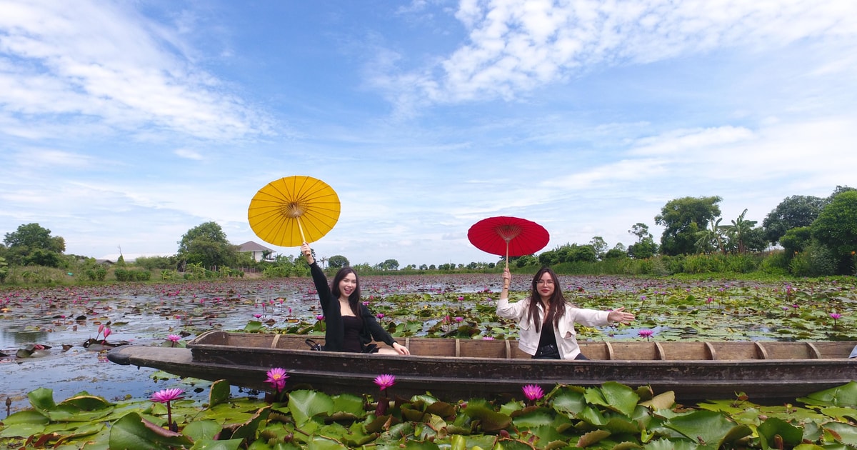 Bangkok: Red Lotus Market & Ancient Ayutthaya Day Tour | GetYourGuide