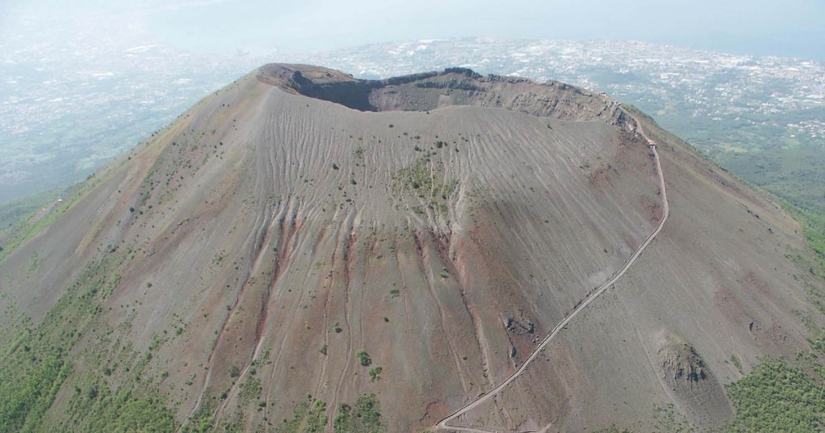 ab Neapel - Private Tour Pompeji, Vesuv und Sorrento | GetYourGuide