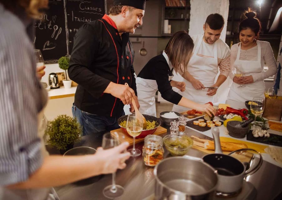 Bangalore: Traditional Cooking Classes & Dinner with Family | GetYourGuide