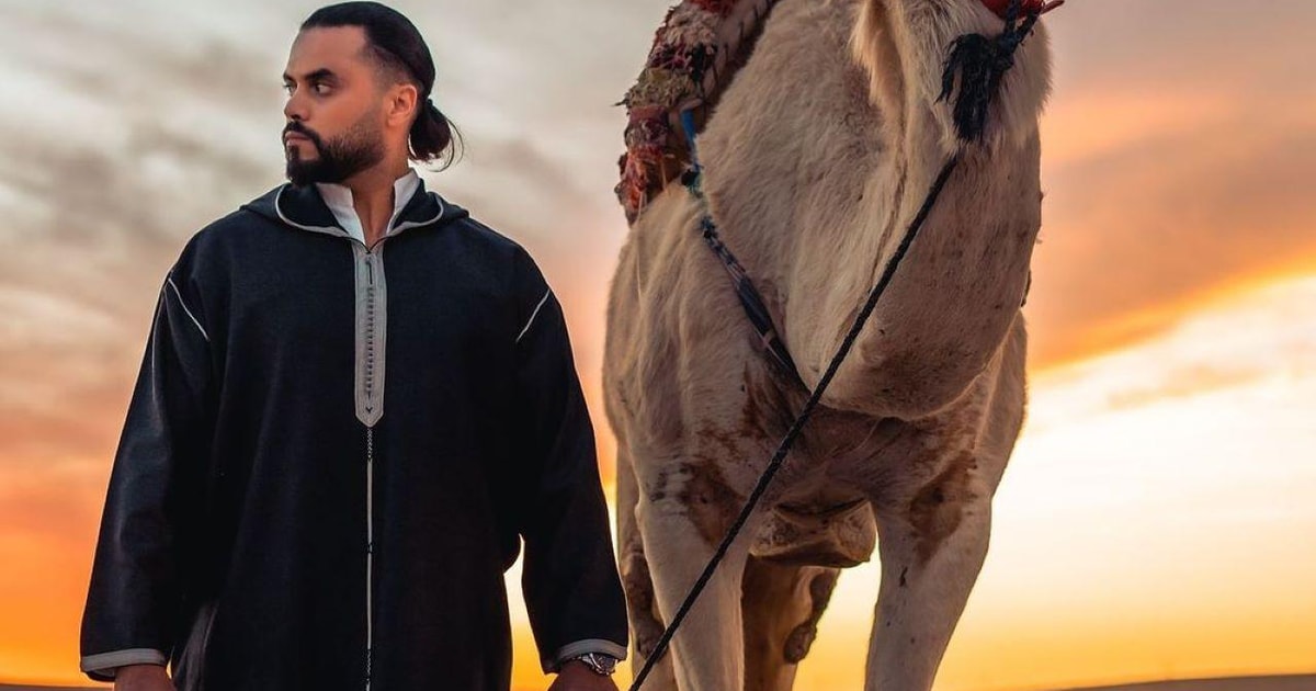 Marrakech: Dinner Show with Camel Ride and Desert Sunset | GetYourGuide