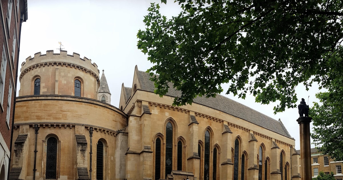 Turmoil, Templars, Oliver Twist: London's Squalor & Splendor | GetYourGuide