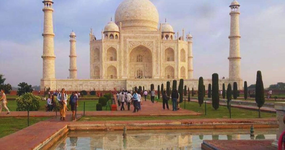 Taj Mahal en Agra Fort privérondleiding met gids en transfers ...