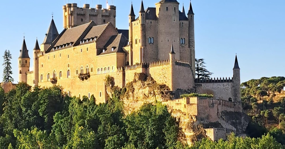 Alcazar Guided Tour | GetYourGuide