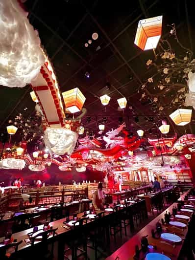 Shanghai: Royal Banquet with Chinese Cultural Performance | GetYourGuide