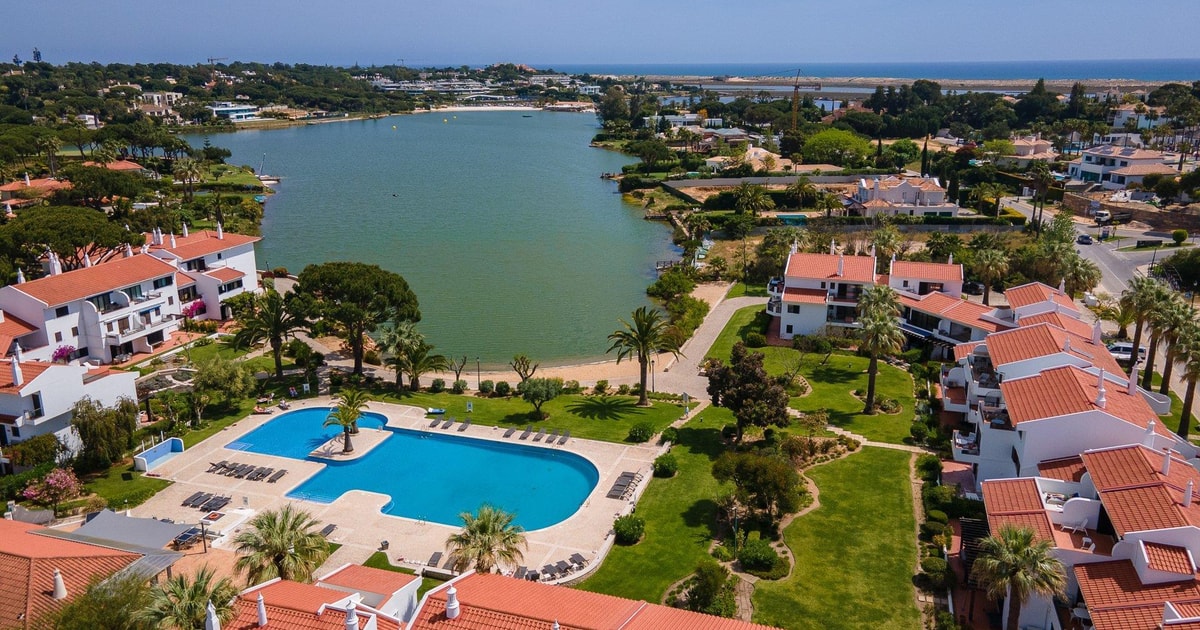 Transfer to Quinta do Lago from Lisbon | GetYourGuide