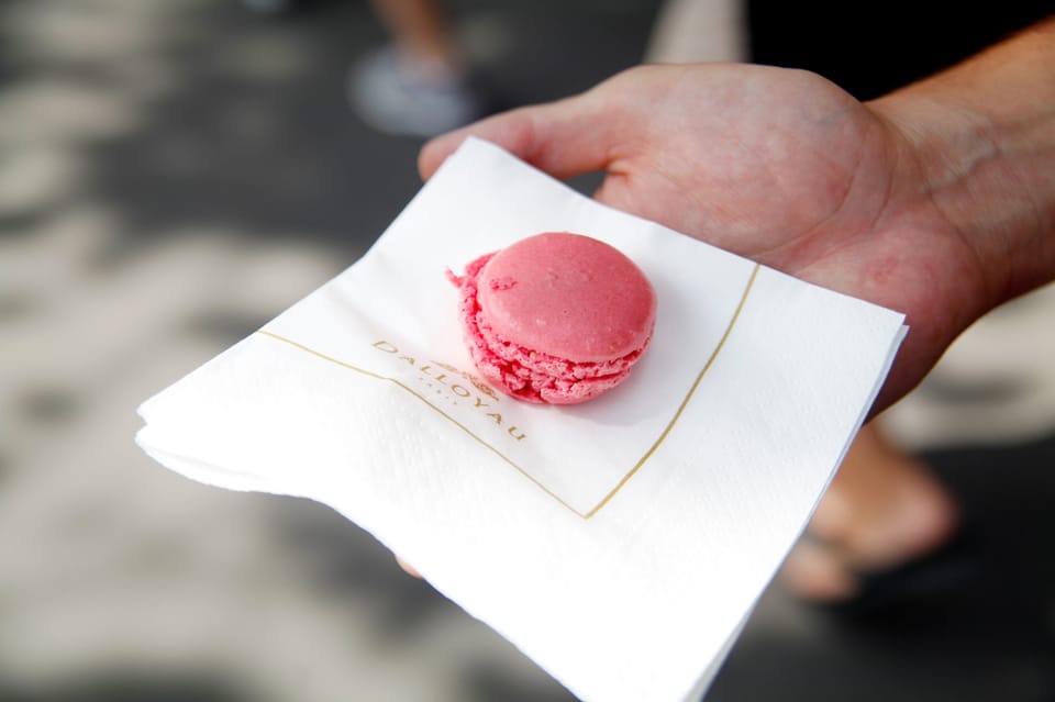 Saint-Germain-des-Prés: Pastry and Chocolate Walking Tour | GetYourGuide