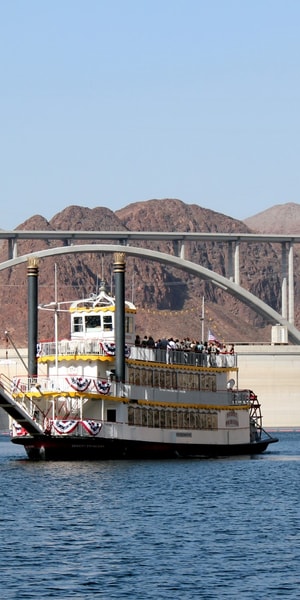 Hoover Dam: 90-Minute Midday Sightseeing Cruise | GetYourGuide
