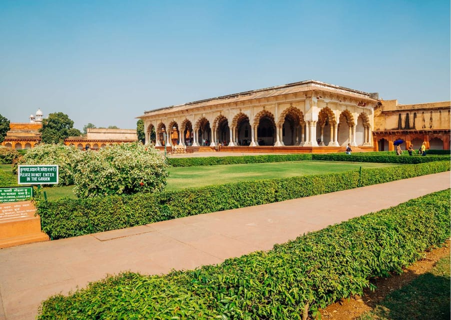 Agra: Agra Fort Skip-the-line ticket with Full Guided Tour | GetYourGuide