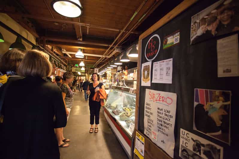 Pike Place Market: Walking Food Tour | GetYourGuide