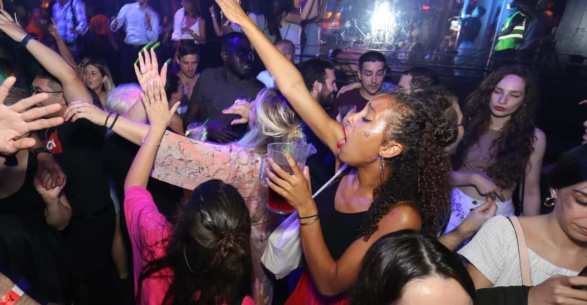 Entebbe und Kampala: Club-, Pub- und Bar-Crawl-Erlebnisse | GetYourGuide