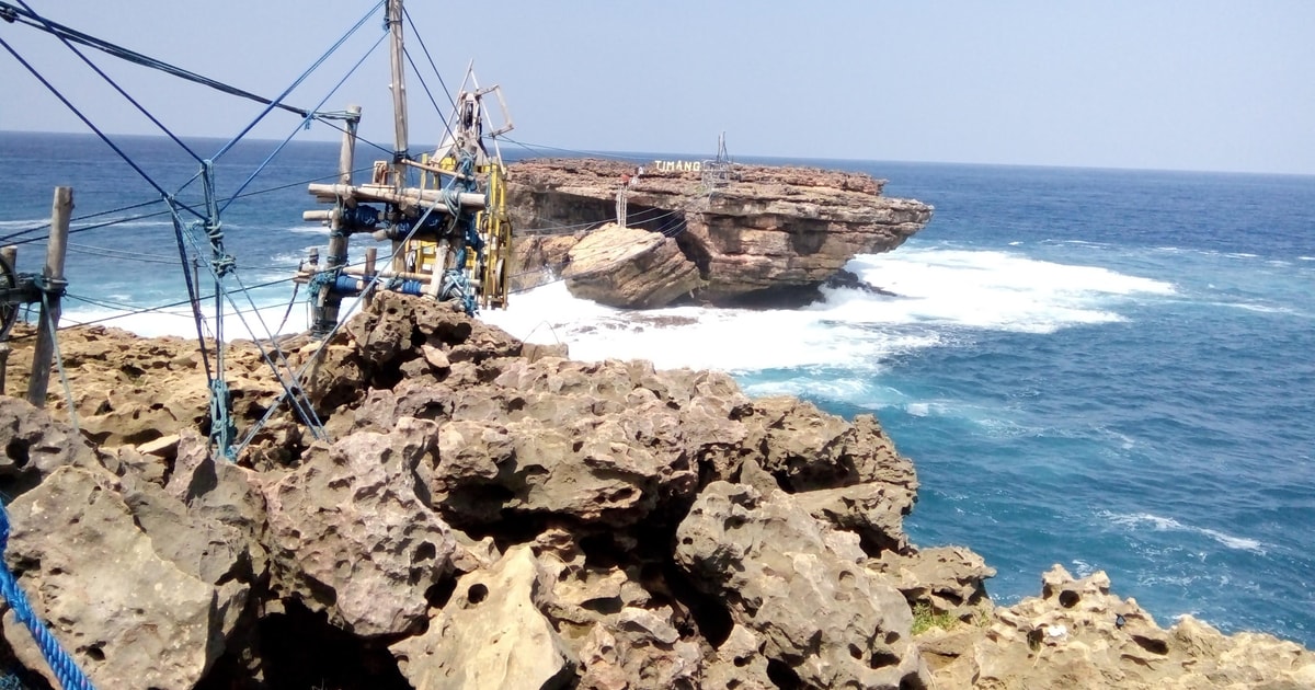 Yogyakarta: Jomblang Cave and Timang Beach Tour Day Tour | GetYourGuide